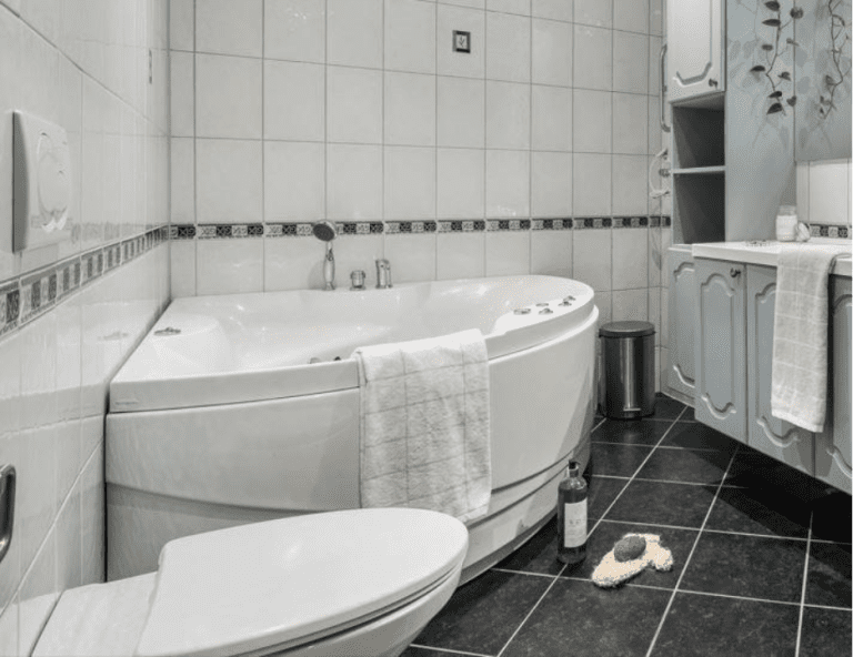 The Ultimate Guide To Standard Bath Sizes In The UK | NG Bespoke
