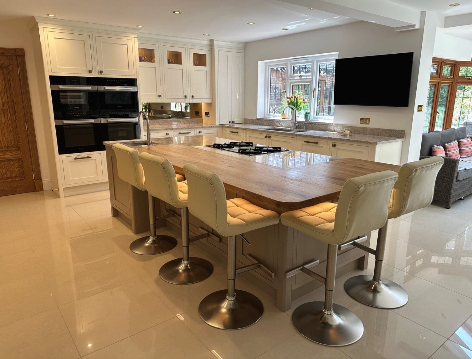 Quality Bespoke Kitchens In Crowthorne | Utopia Kitchens
